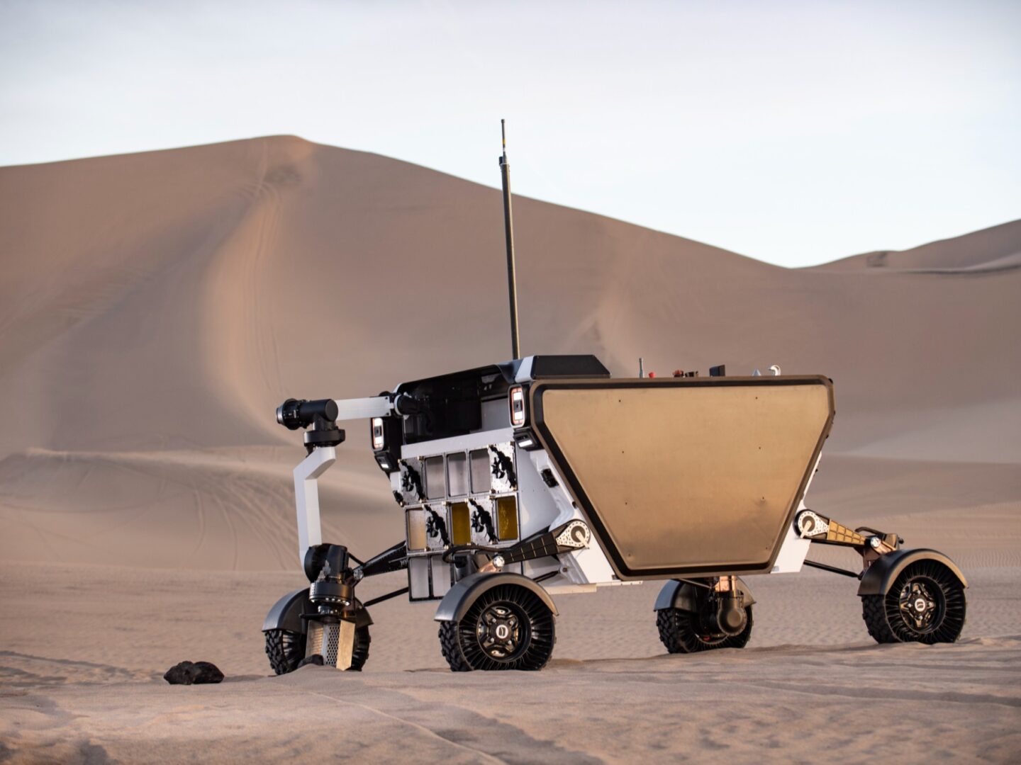 SpaceX Will Take Astrolab's FLEX Rover to the Moon